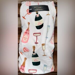 RACHEL Rachel Roy | Bedding | Cute Rachel Roy White And Pink ...